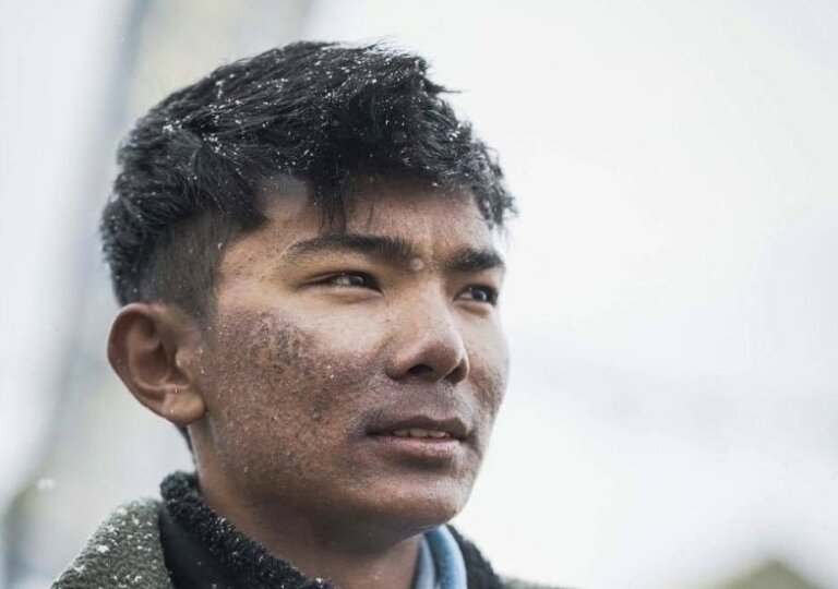 Hari Ini Nima Rinji Sherpa Jadi Pendaki Termuda yang Menaklukan 14 ...