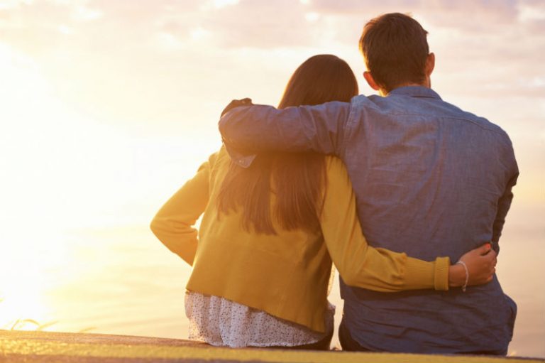 Ingin Harmonis? Kenali Bahasa Cinta Pasangan – Jernih.co